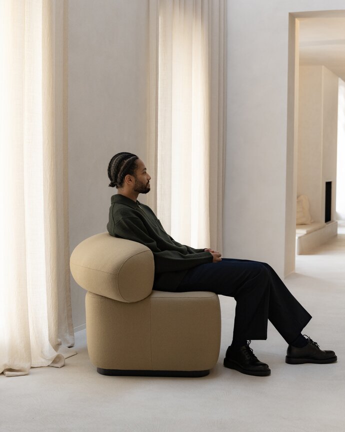 Slant sofa | Studio HENK